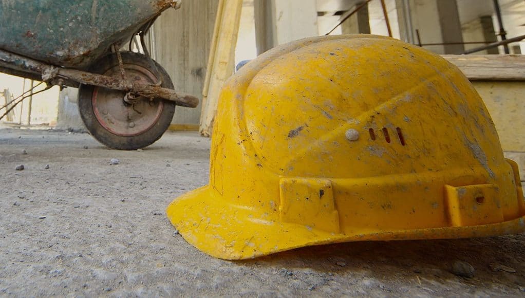 General Builder wanted immediately: Salary R7 000 per month - News365.co.za