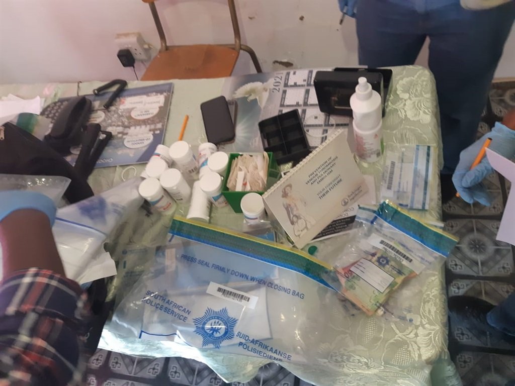 Photos: Fake doctor caught in Eastern Cape - News365.co.za