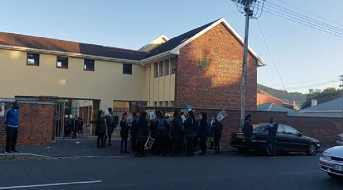 Matrics at Good Hope Seminary protest against alleged racism at the ...