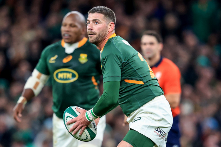 Veteran Le Roux among five Springbok changes for France Test - News365 ...