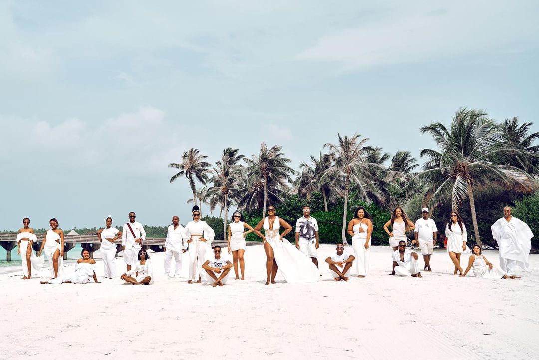 Shauwn Mkhize - A joyful Christmas to you and your family - News365.co.za