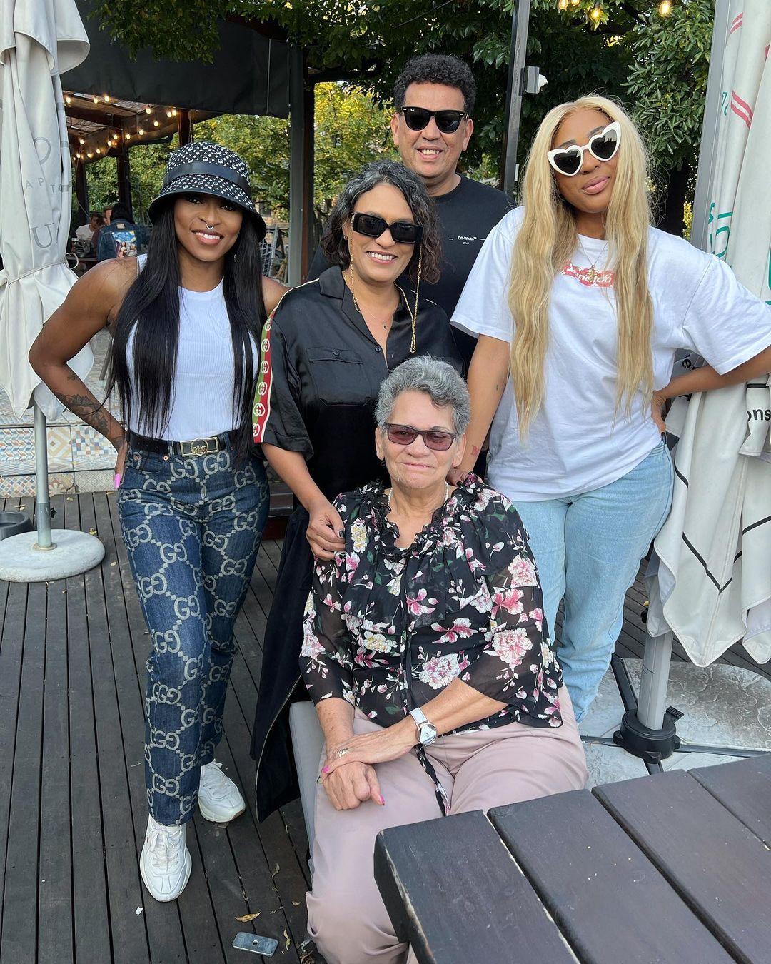DJ Zinhle and Nadia Nakai spend quality time together - News365.co.za