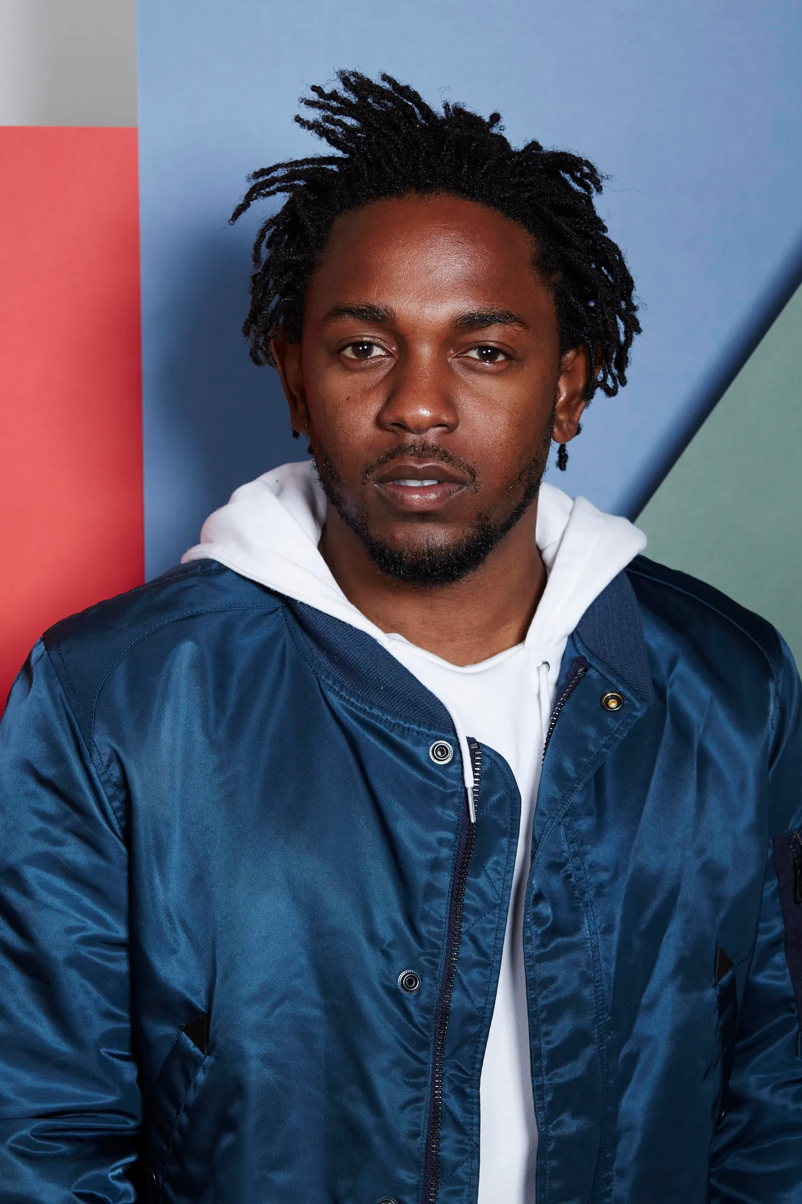 Kendrick Lamar Clowns Producer While Producing New Music - News365.co.za