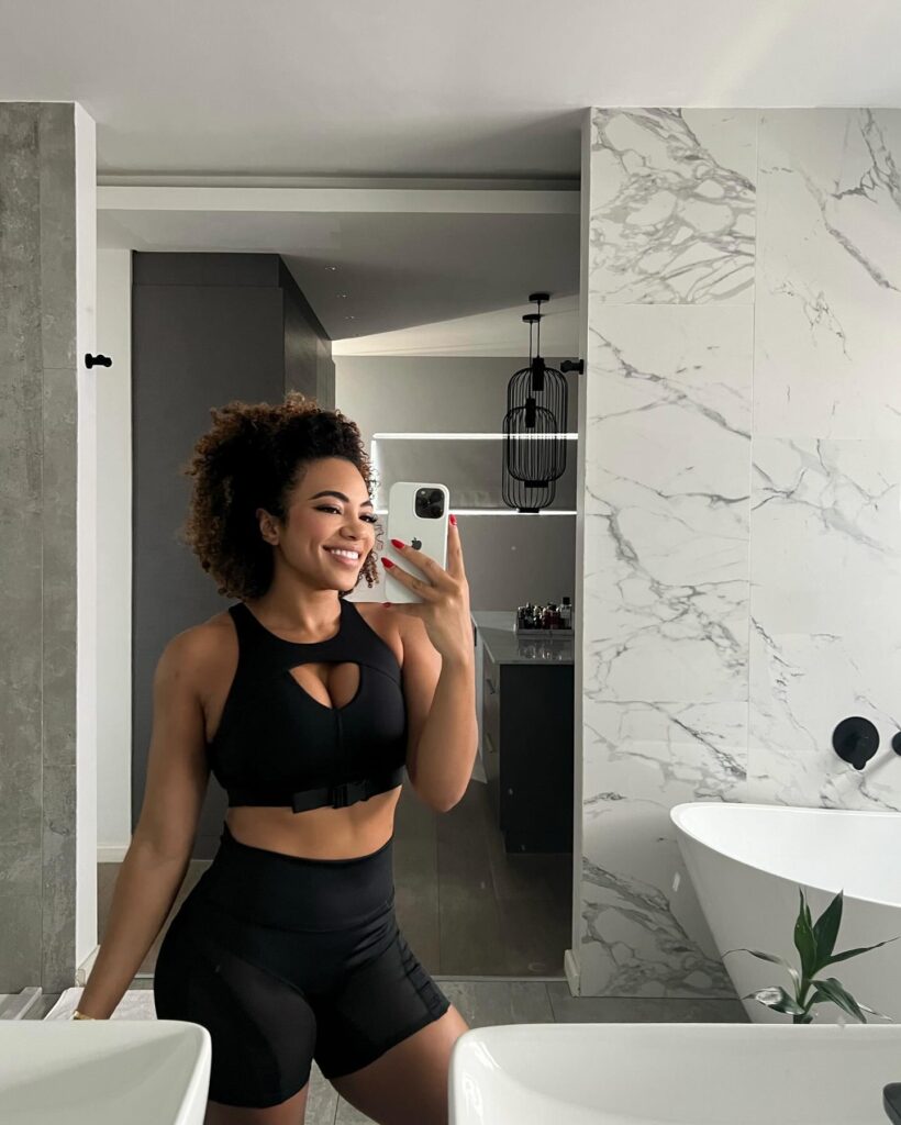 WATCH: A look into Amanda du-Pont’s triple-storey house in Sandton ...