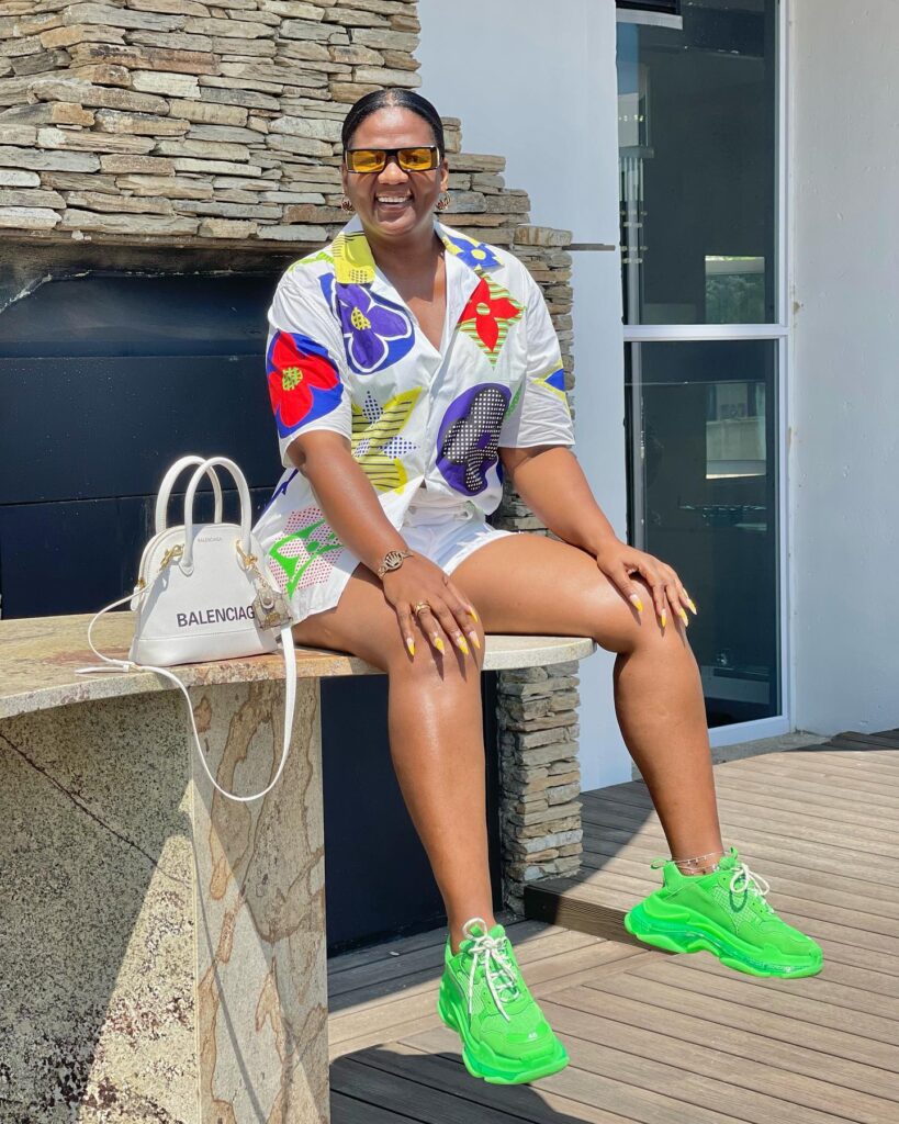 VIDEO: Somizi and his best friend, MaMkhize show off LV bags worth ...