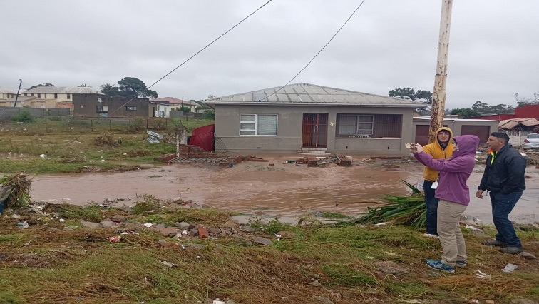 Eastern Cape floods death toll rises to 10 - News365.co.za